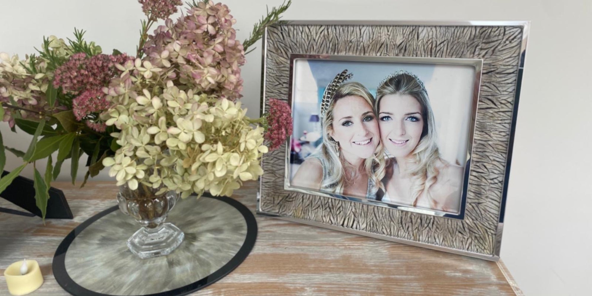 Limited Edition Feather Photo Frames – Wingfield Digby